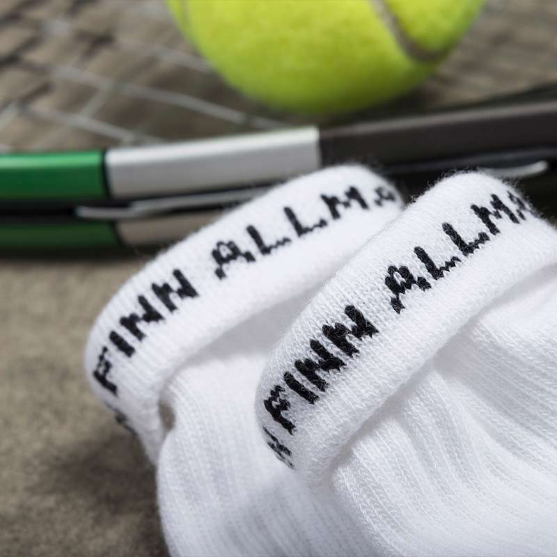 SCHOOLSOX - Personalised socks for kids. No labels, no fuss.